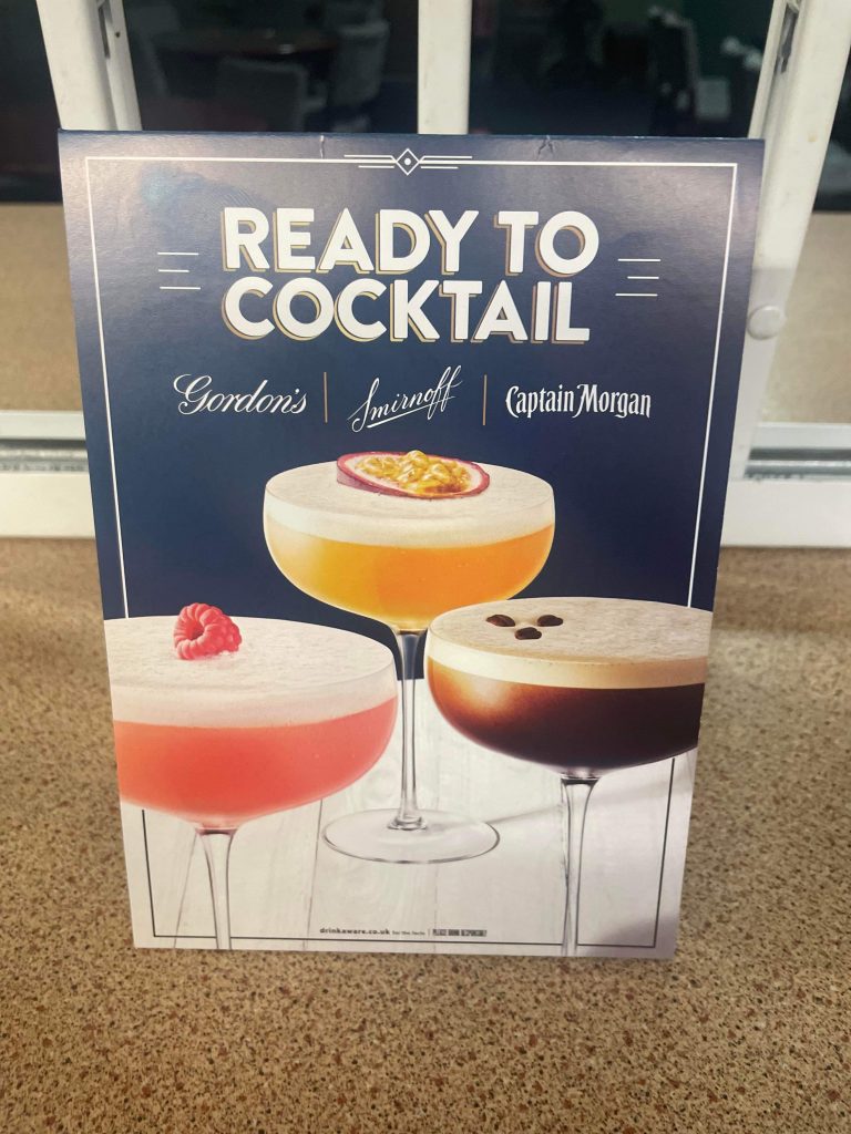 Cocktails Arrive at the Emerald Club – The Emerald Club